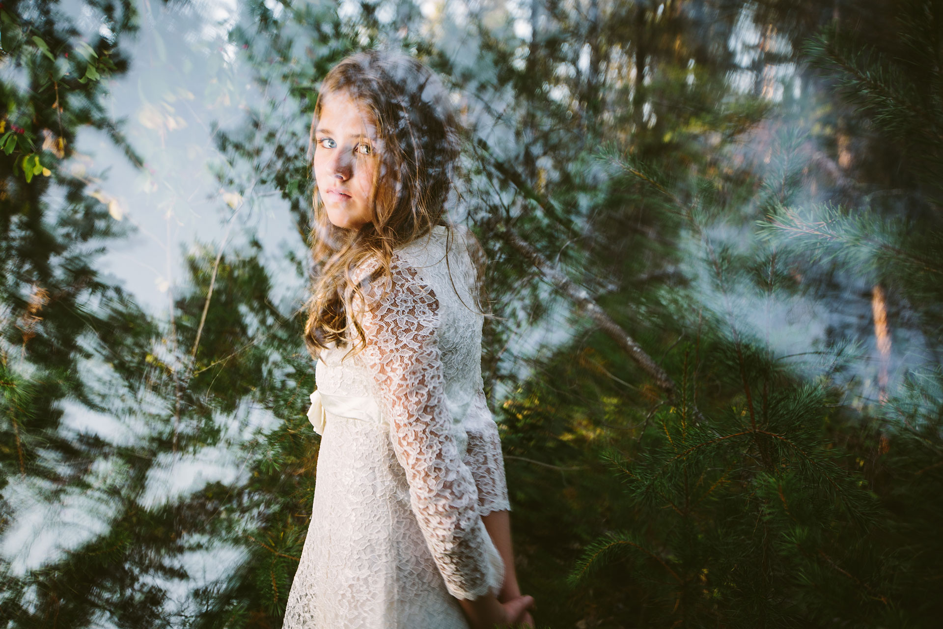 Unique Alice in Wonderland Photography Series - Through the Looking Glass